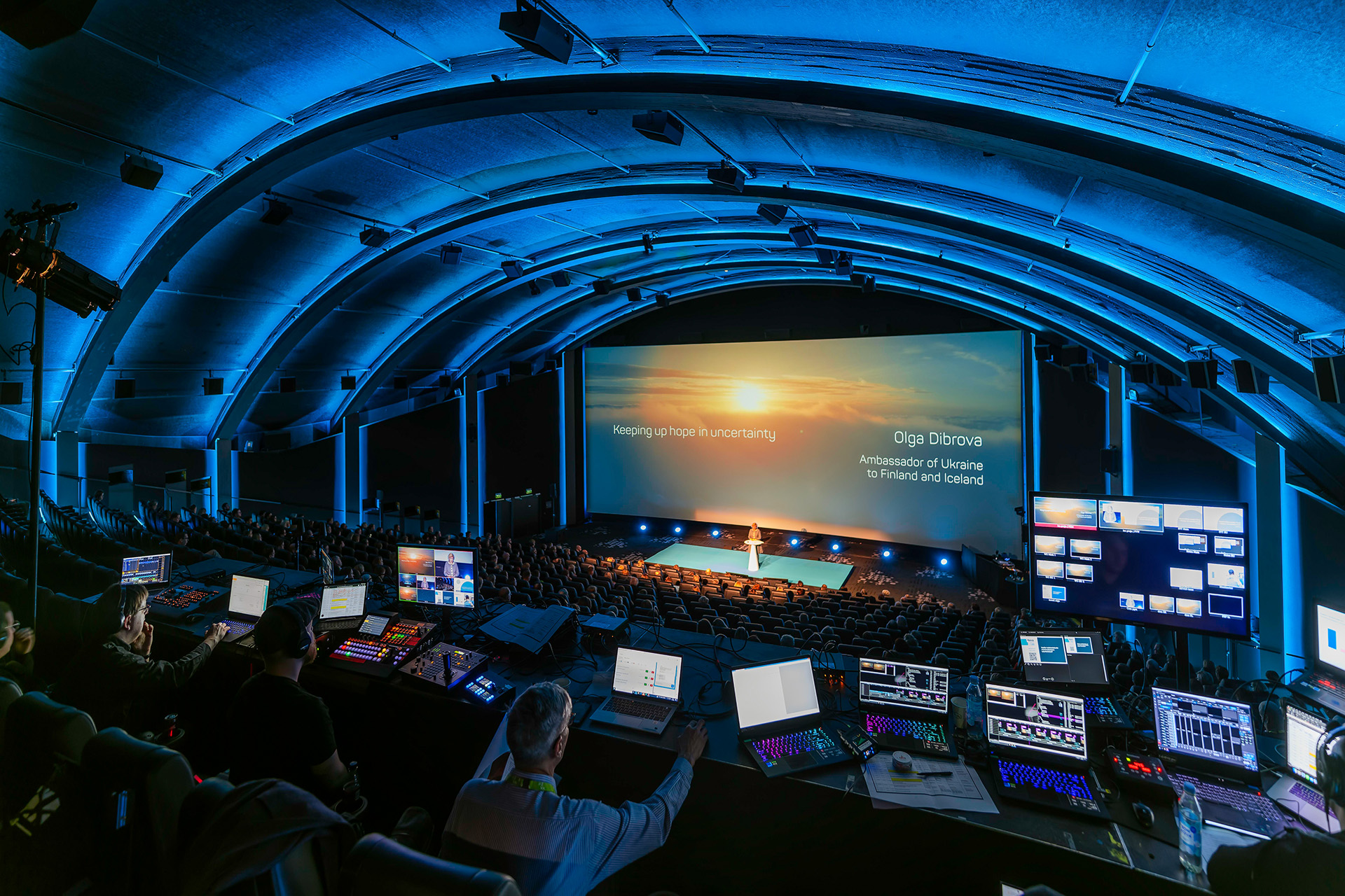 Keva - Keva Day - Cases - Valve